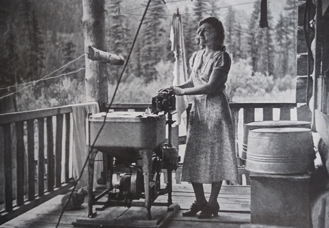 Gasoline-Powered Washing Machine, 1936 – I Don't Get It